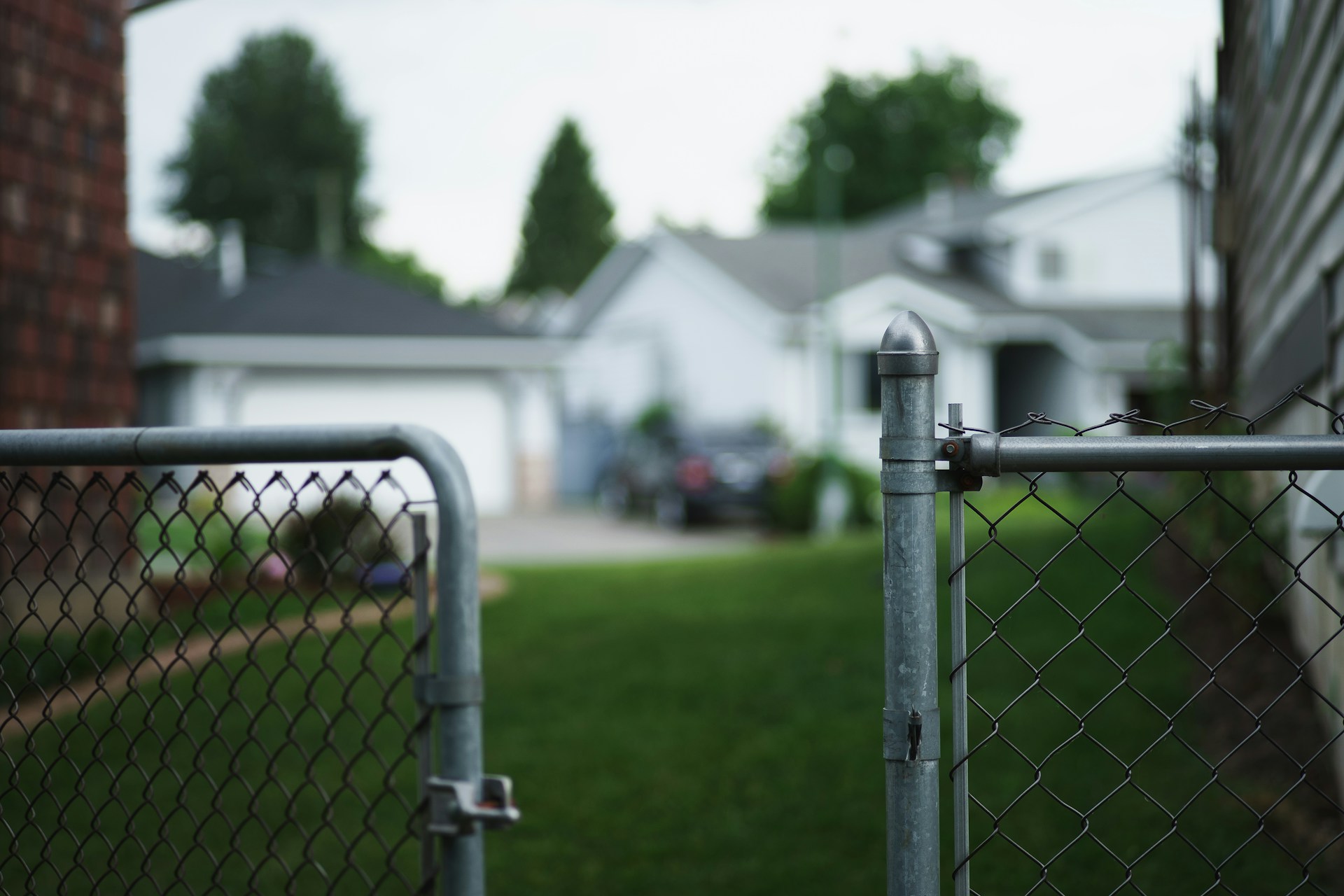 Bad Neighbors: What to Do Legally - Moen Sheehan Meyer
